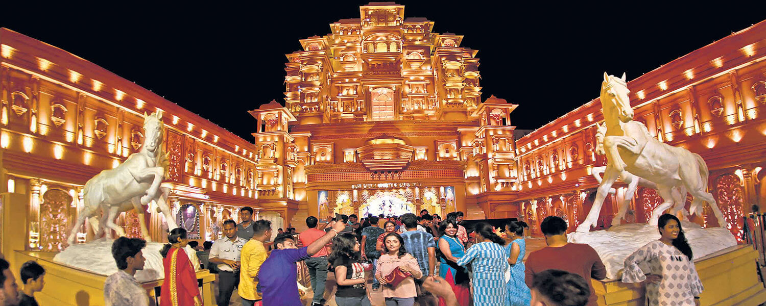 Beautiful Durga Puja Pandals In Kolkata