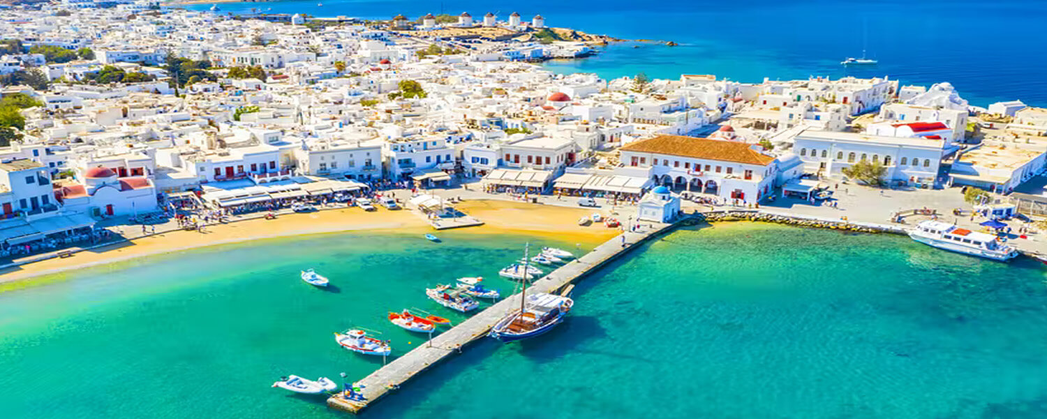 Top 6 Reasons Why You Must Visit Greece Atleast Once