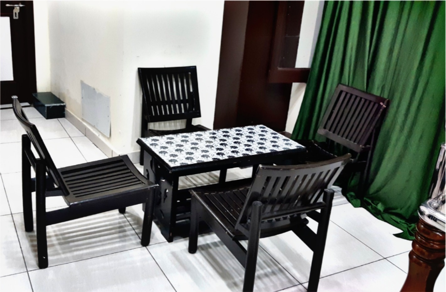 Madhu Palace Hotel, Book Katra Hotels