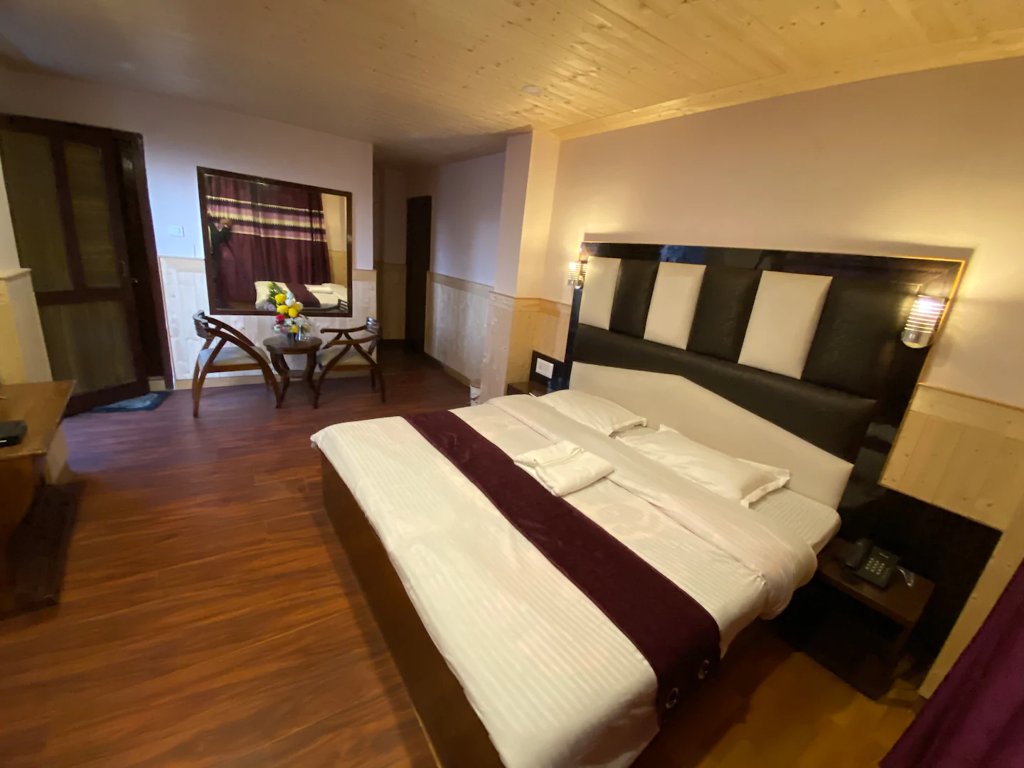 Hotel Windsor Shimla, Book Shimla Hotels Starting From ₹ 2698