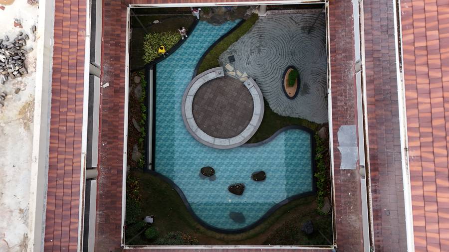 Unique Resort & Lifestyle Hotel Valsad: Reviews, Price, Photos, Address