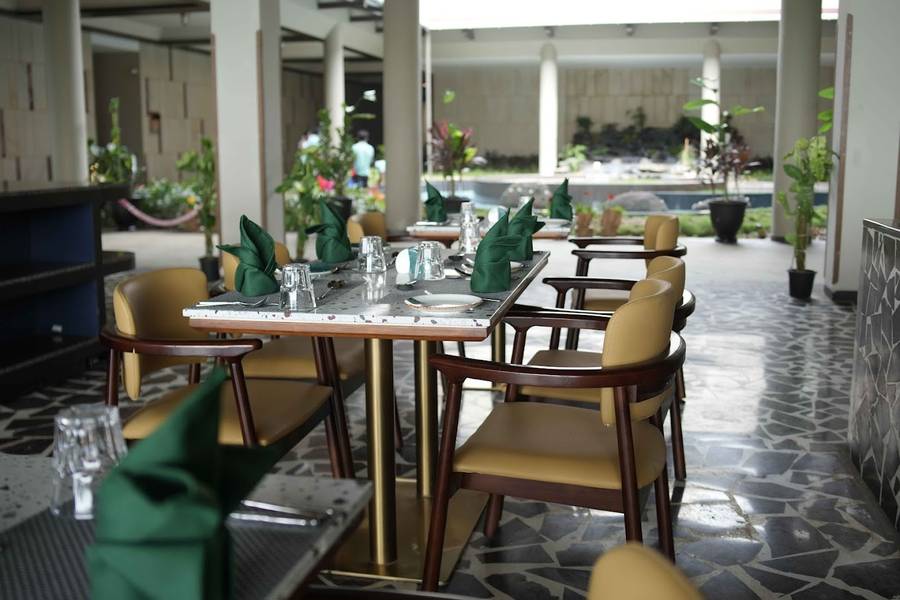 Unique Resort & Lifestyle Hotel Valsad: Reviews, Price, Photos, Address