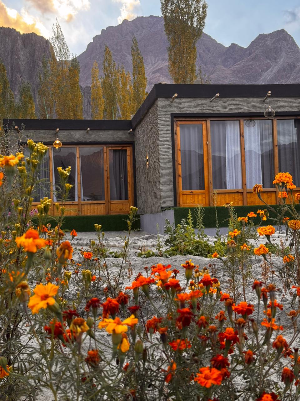 Yeti Resort Hunder Hotel Nubra Valley: Reviews, Price, Photos, Address