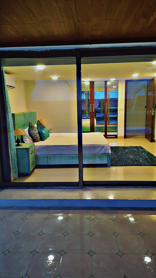 Hr Villa One Hotel Goa: Reviews, Price, Photos, Address