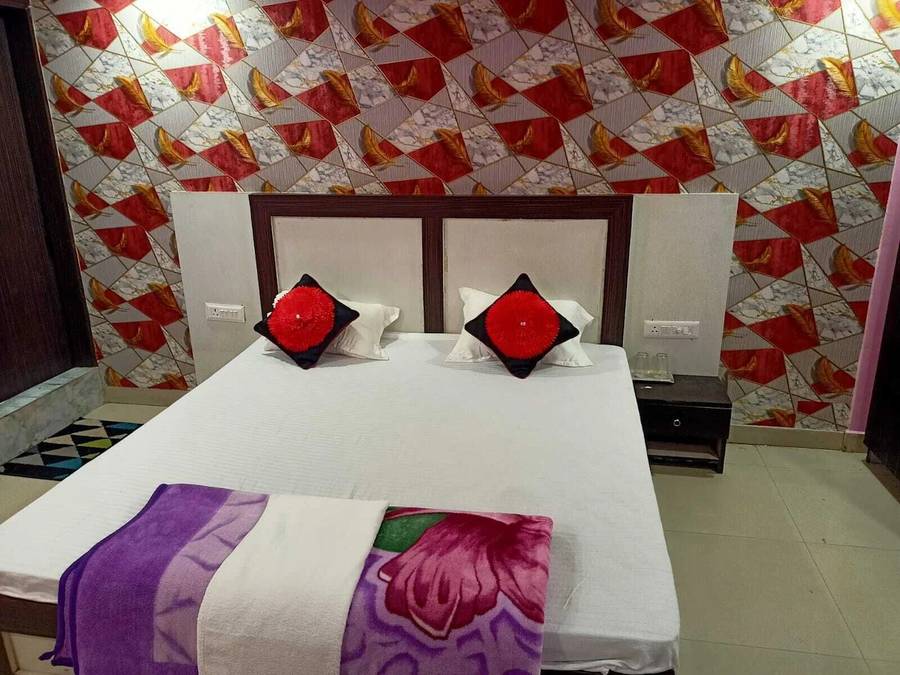 Raj Mahal Rooms & Banquet Hall Hotel Patna: Reviews, Price, Photos, Address