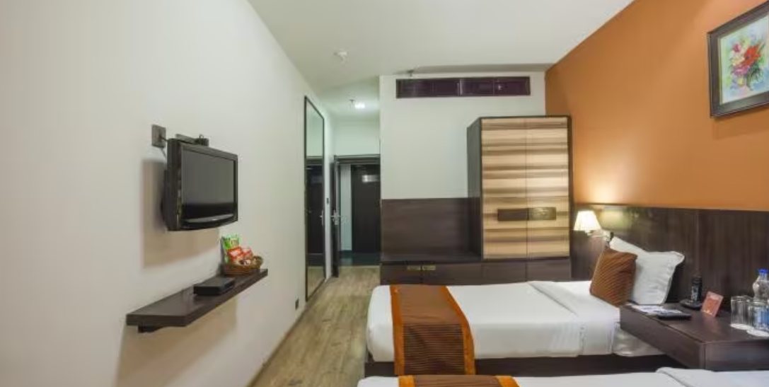 Maple Leaf By Bo Hotels Lucknow: Reviews, Price, Photos, Address