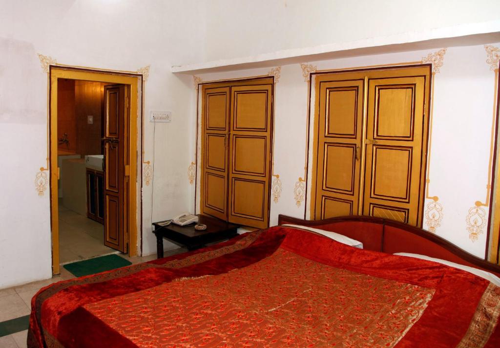 Krishna Prakash Heritage Haveli Hotel, Book Jodhpur Hotels