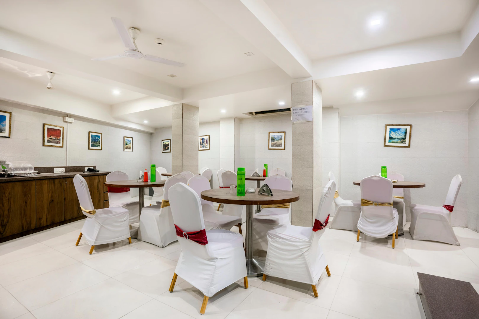 Hotel Ashish, Book Ahmedabad Hotels