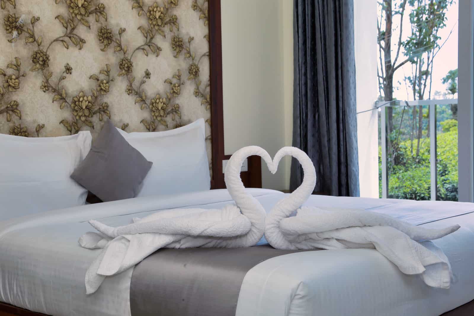 Windsong Resort Hotel, Book Munnar Hotels